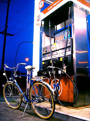 Harga minyak ron 97 naik lagi – Zikri Husaini